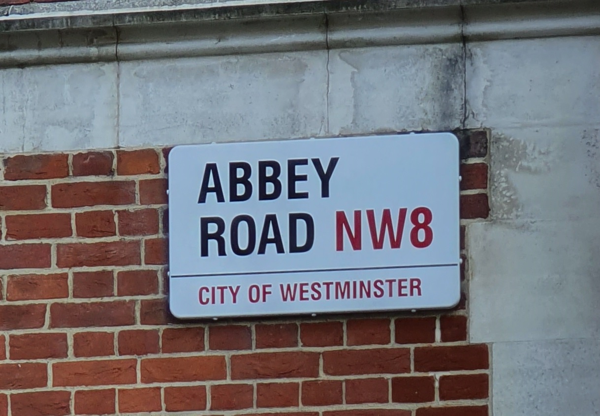 Abbey Road, The Beatles & a Zebra Crossing – Chillout London Travel Blog